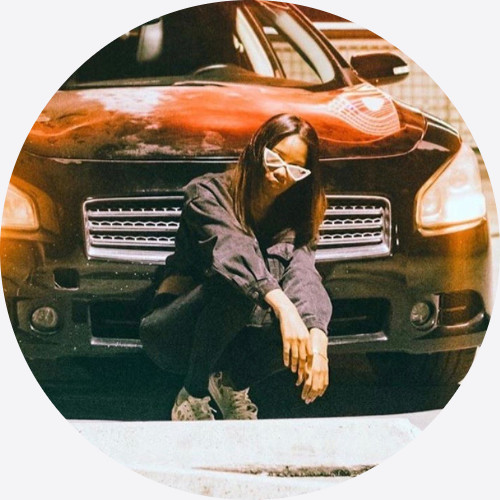 KAY MOLLY (/kaymolly) · solo.to