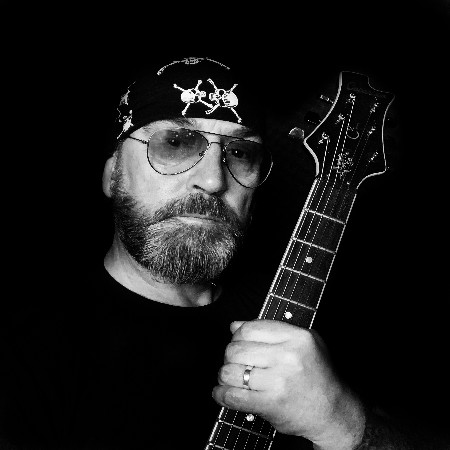 Jeff Mantas Dunn (/jeffmantas) · solo.to