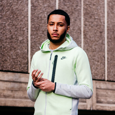 Yizzy (/officialyizzy) · solo.to