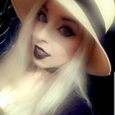 Vicky Hilton (/iamvickyhilton) · solo.to